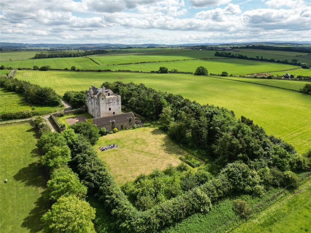 Fa'side Castle, Tranent, East... 6 bed detached house for sale - £1,300,000