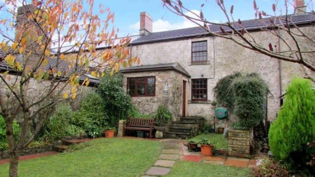 The Retreat, Foxcote, Radstock 2 bed terraced house - £289,950