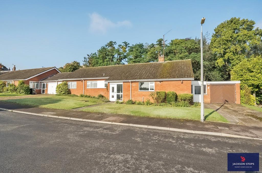 St Andrews Close Ampthill Bedfordshire Mk45 5 Bed Bungalow For Sale