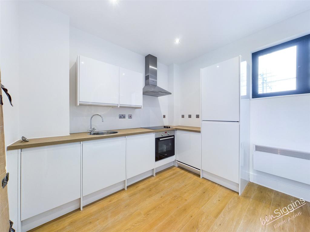Pudding Lane, Maidstone, ME14 Studio to rent - £800 pcm (£185 pw)