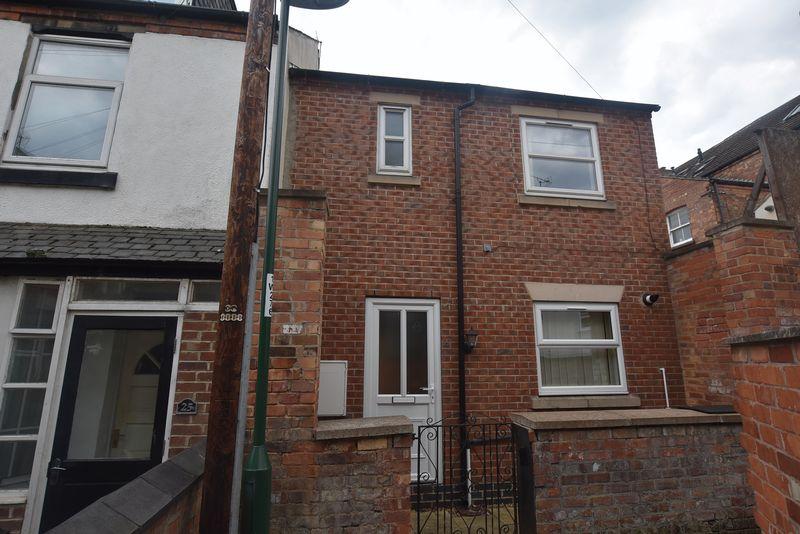 Wycliffe Grove, Nottingham 3 bed terraced house - £850 pcm (£196 pw)