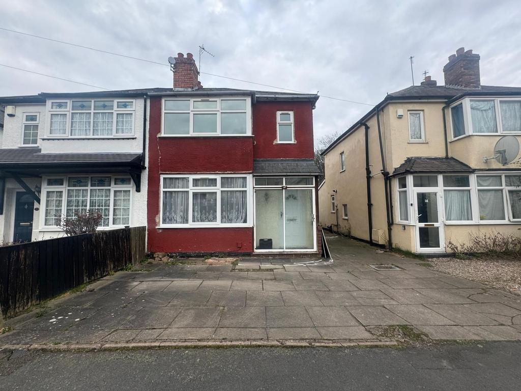 Nelson Avenue, Bilston, WV14 6RT 3 bed semi-detached house - £1,000 pcm ...