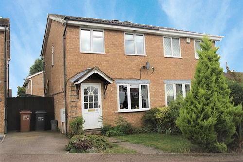 Northampton NN5 2 bed semi-detached house - £1,050 pcm (£242 pw)