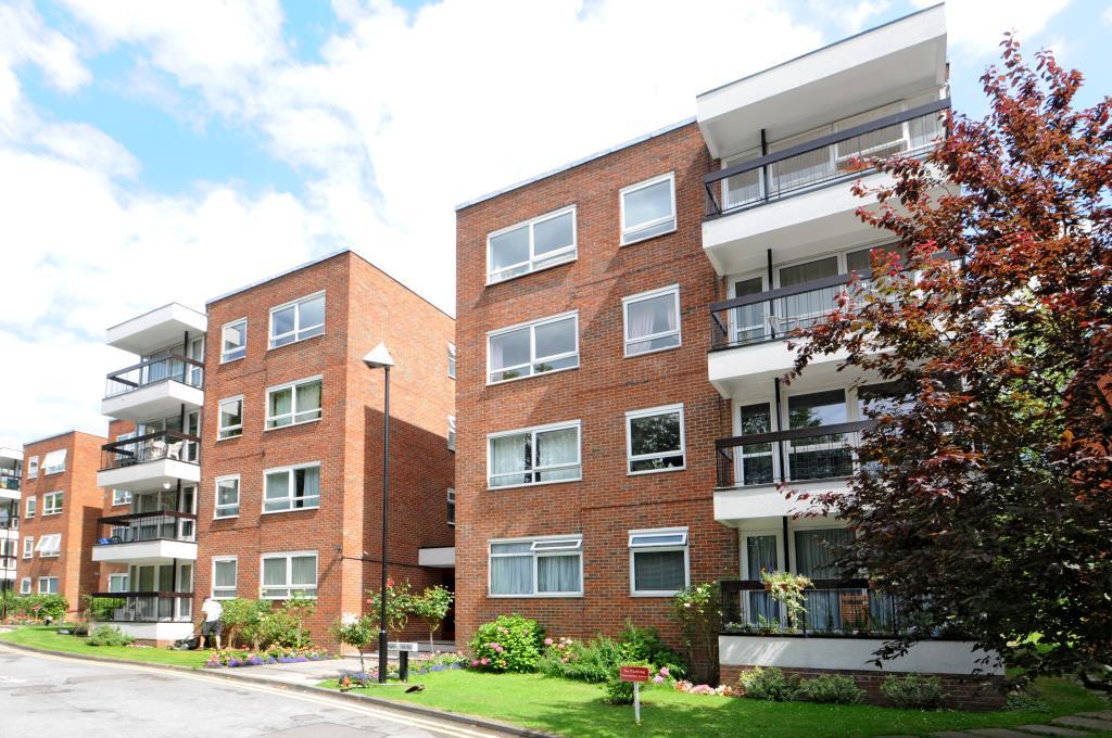 Hendon Lane, Finchley N3, N3 2 bed apartment - £1,850 pcm (£427 pw)