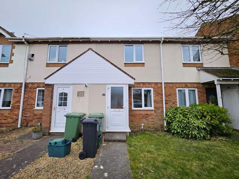 Stanley Mead, Bristol 2 bed terraced house - £1,200 pcm (£277 pw)