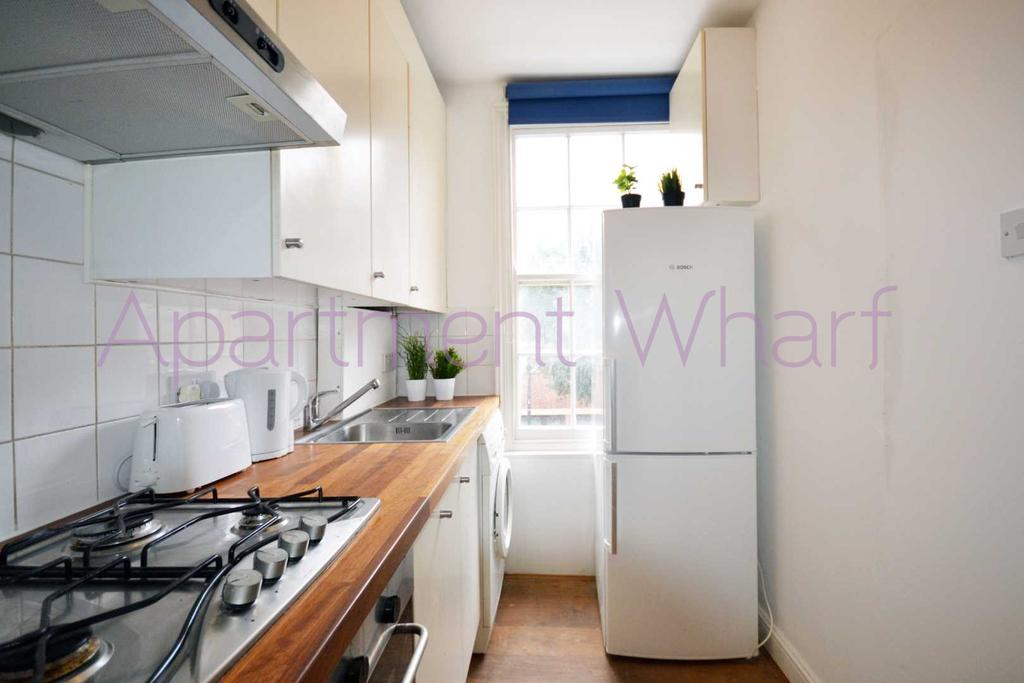 Batty street, London, E1 1 bed in a flat share - £845 pcm (£195 pw)