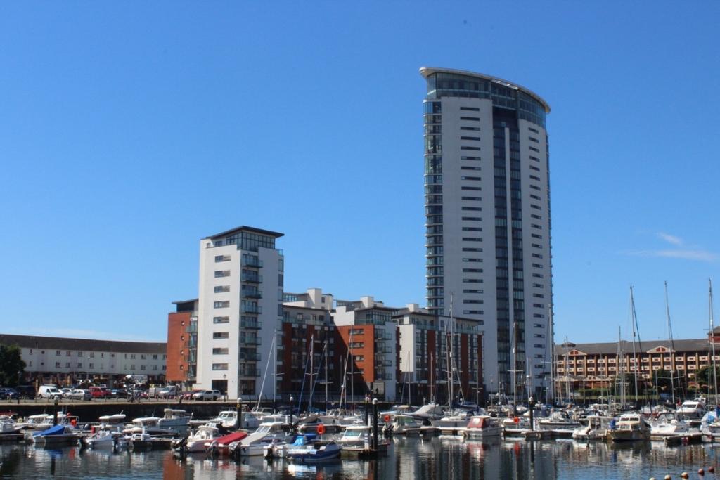 Meridian Tower, Maritime Quarter... 2 bed apartment to rent - £1,400 ...