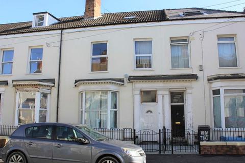 Houses for sale in Hull | Property & Houses to Buy | OnTheMarket