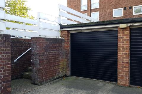 Search Garages To Rent In England | OnTheMarket