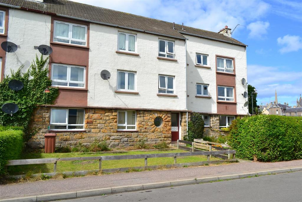 Strathcona Road, Forres 2 bed flat - £600 pcm (£138 pw)
