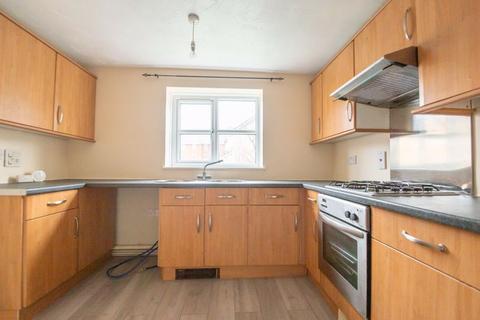 Houses to rent in Chatham | OnTheMarket