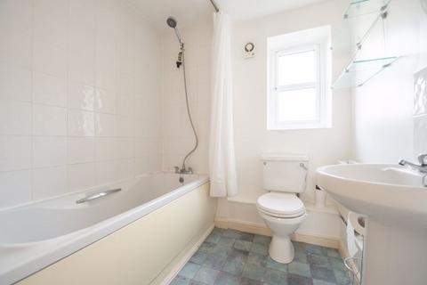 Houses to rent in Chatham | OnTheMarket