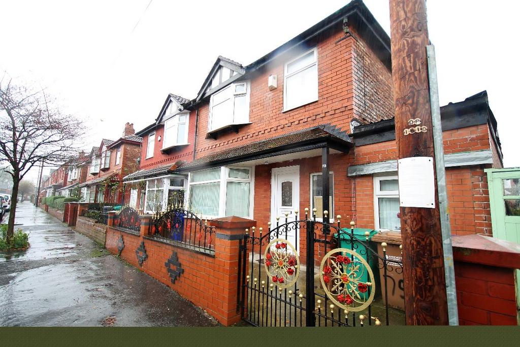 Manchester M13 3 bed semi-detached house for sale - £300,000