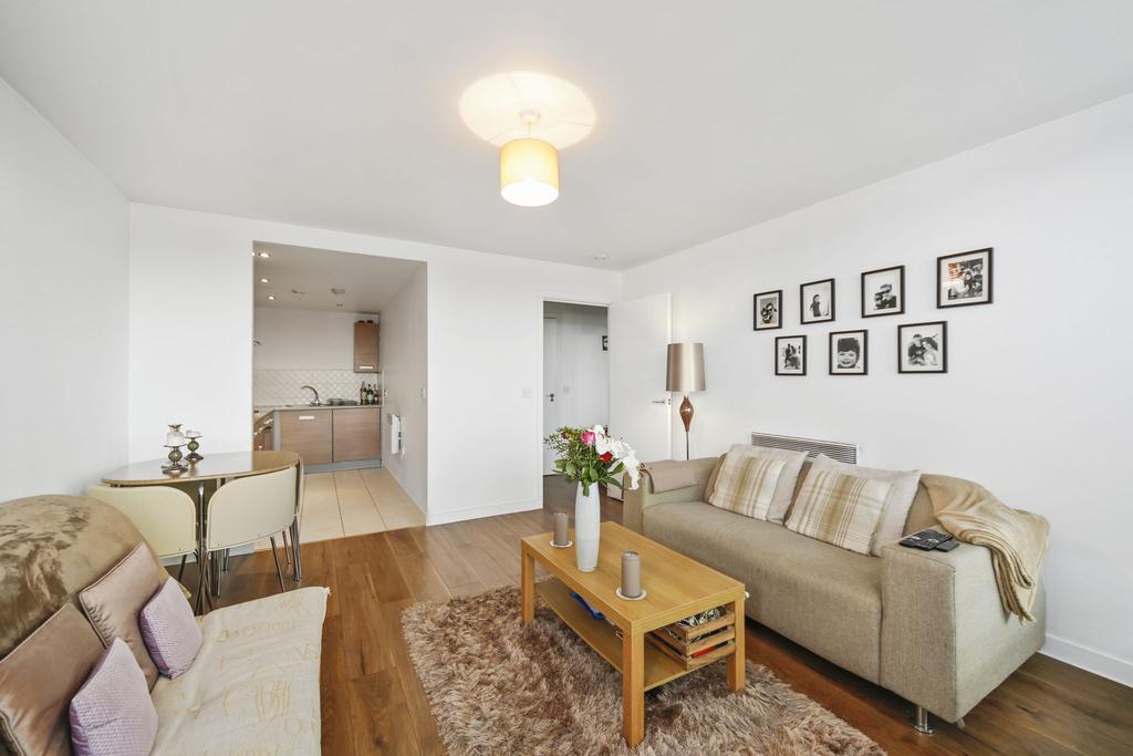 The Trinity, Phoenix Way, Wandsworth, London, SW18 1 bed flat - £1,712 ...