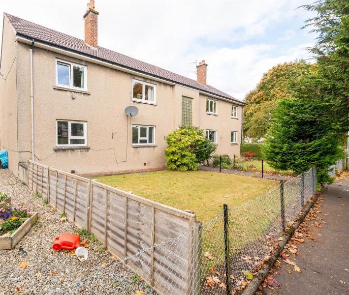 Garry Place, Perth, Perthshire, PH2 2 bed flat - £750 pcm (£173 pw)