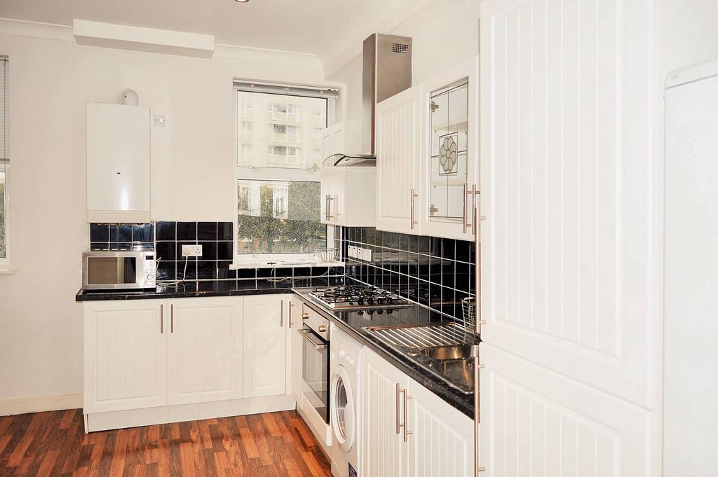Walburgh Street, Shadwell, London E1 2 bed apartment - £1,997 pcm (£461 pw)