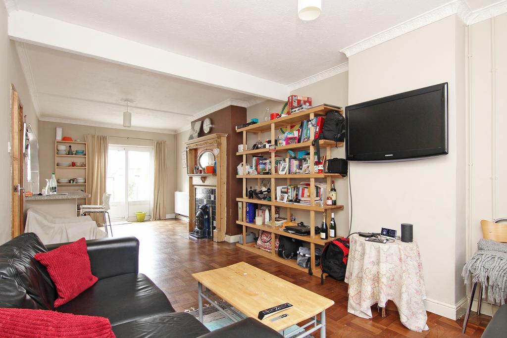 Wulfstan Street, Shepherd's Bush, London, W12 3 bed house - £575,000