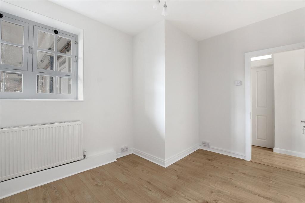 Stanfield House, 12-40 Frampton Street, London 3 bed flat - £2,578 pcm ...