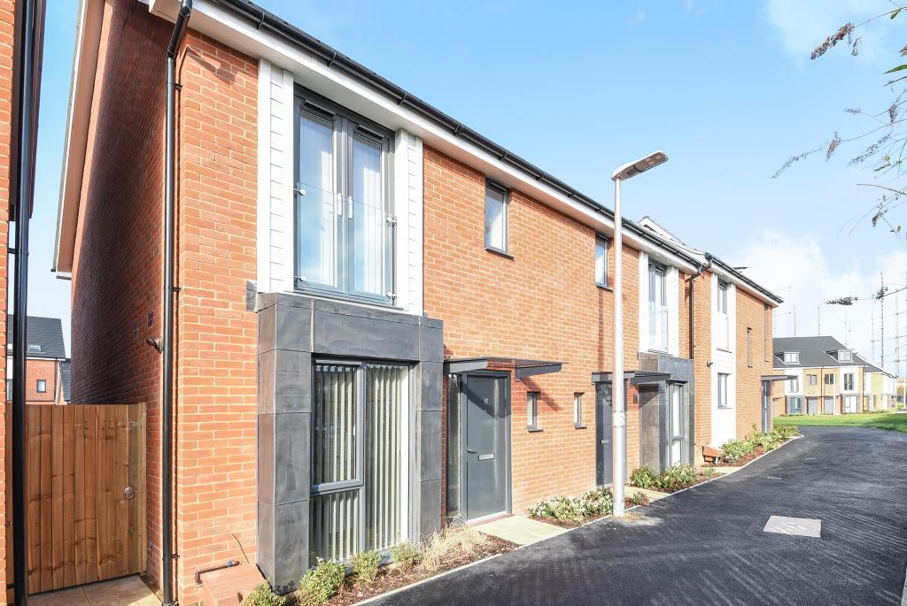 Robert Parker Road, Reading, RG1 3 bed terraced house - £1,600 pcm (£ ...
