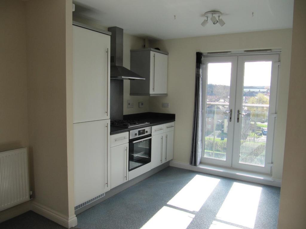 Sinclair Drive, Basingstoke 2 bed apartment - £1,295 pcm (£299 pw)
