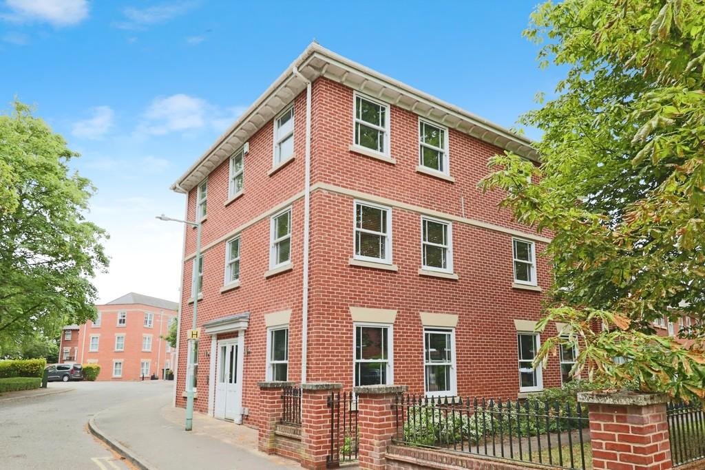 Stephenson Place, Suffolk IP32 2 bed apartment - £1,250 pcm (£288 pw)
