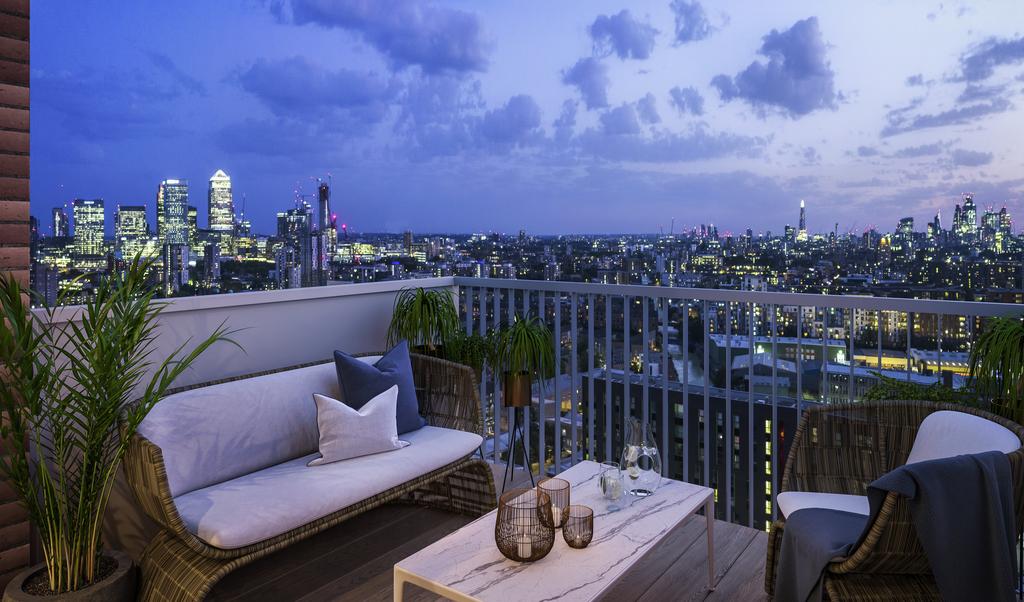 Three Waters, Bow Creek, London, E3 1 bed flat - £430,000
