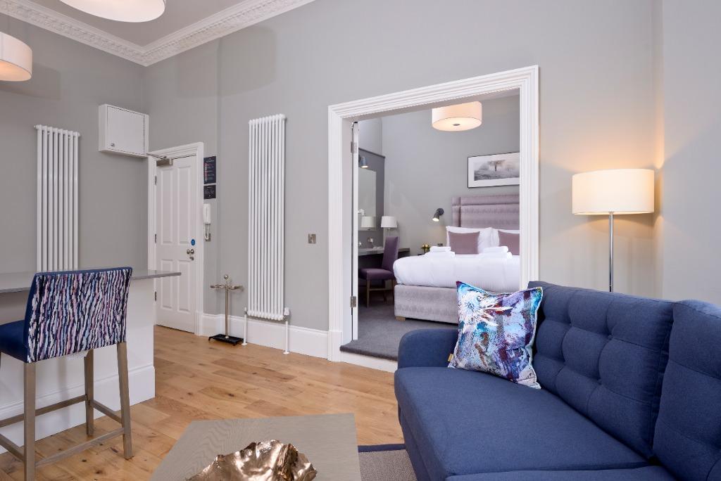 Shandwick Place, West End, Edinburgh... 1 bed flat - £1,150 pcm (£265 pw)