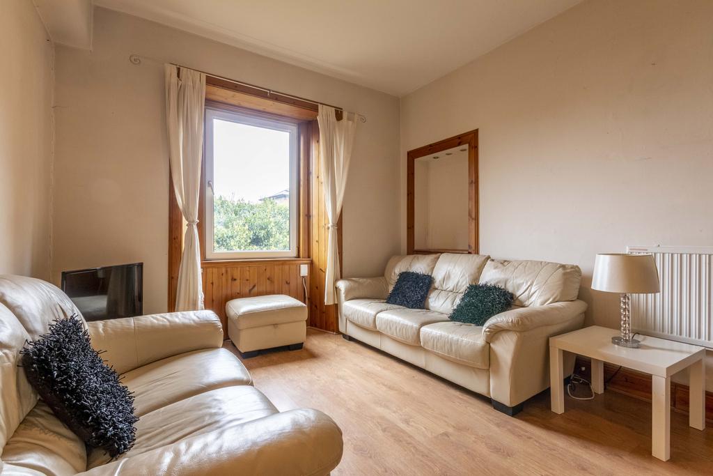 Fountainbridge Edinburgh EH3 9RU... 1 bed property - £850 pcm (£196 pw)