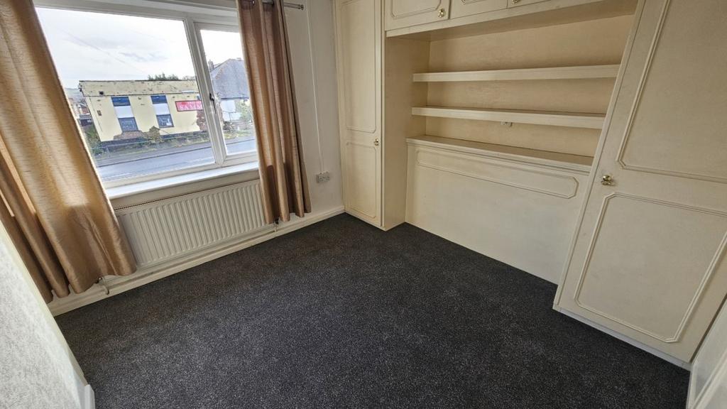 Wombwell Road, Platts Common 2 bed apartment - £650 pcm (£150 pw)