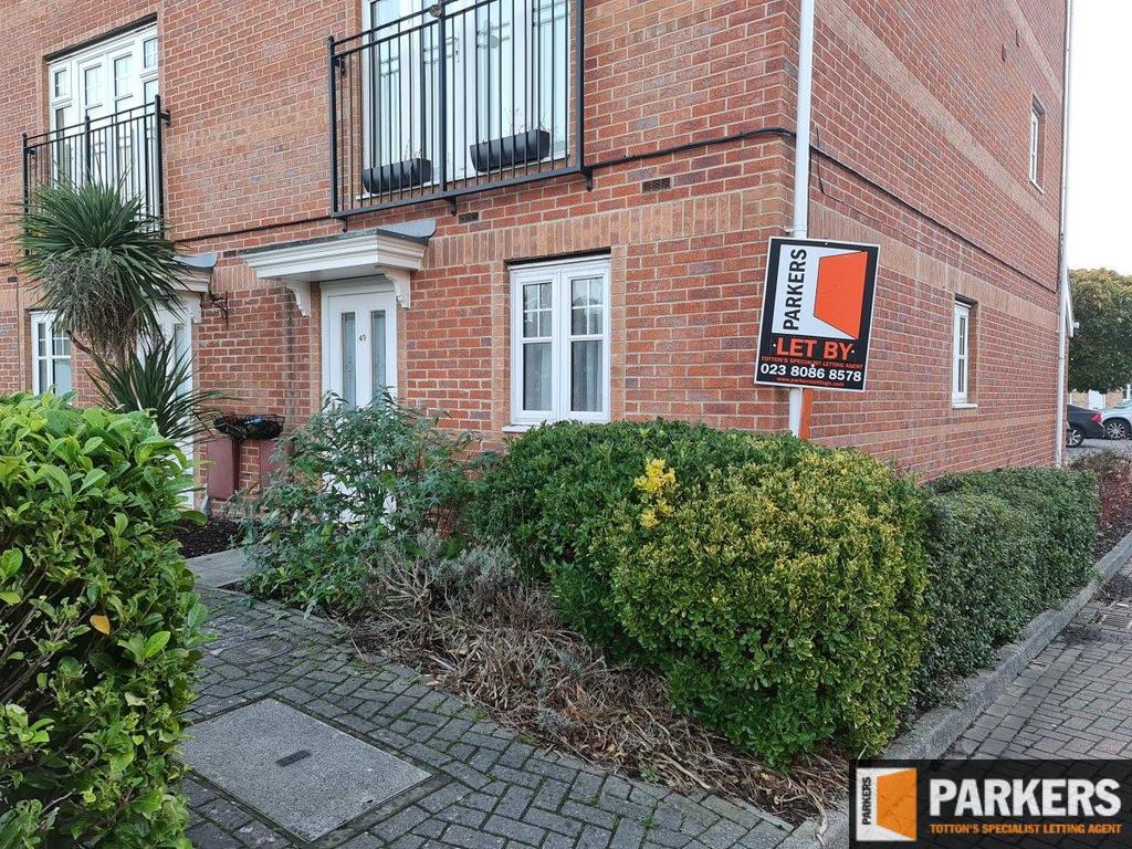 Bright Wire Crescent, Eastleigh 1 bed flat - £815 pcm (£188 pw)