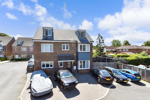 Houses for sale in Horley | OnTheMarket