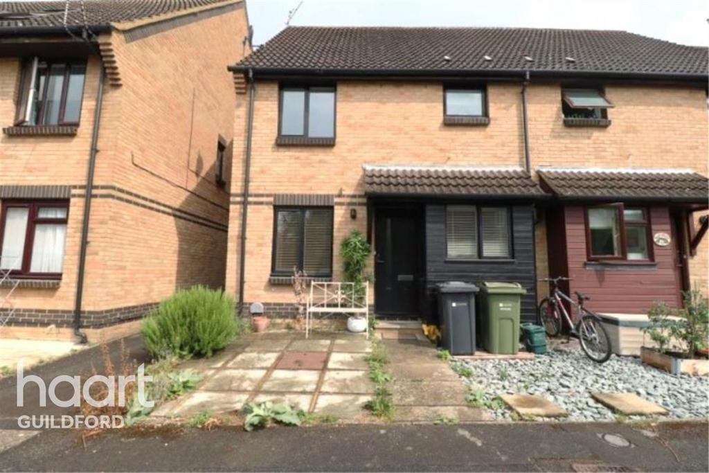 Weybrook Drive 1 bed semi-detached house - £1,225 pcm (£283 pw)
