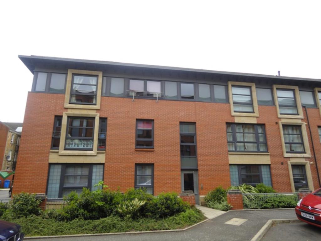 Medwyn Street, Whiteinch G14 2 bed flat to rent - £1,050 pcm (£242 pw)
