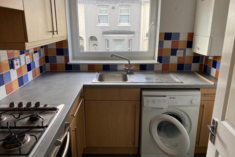 Houses to rent in Kent | OnTheMarket