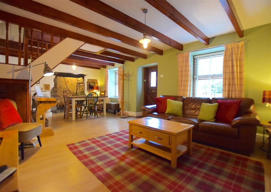 Llangwm 2 bed cottage - £180,000