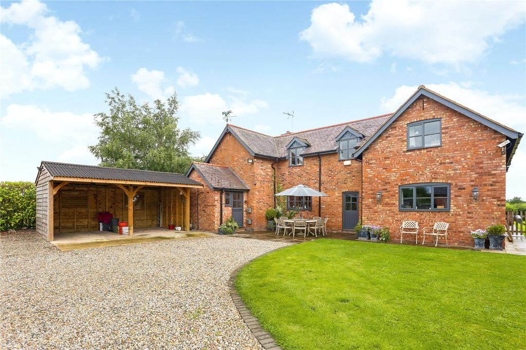 Breaden Heath, Whitchurch 4 bed detached house - £795,000