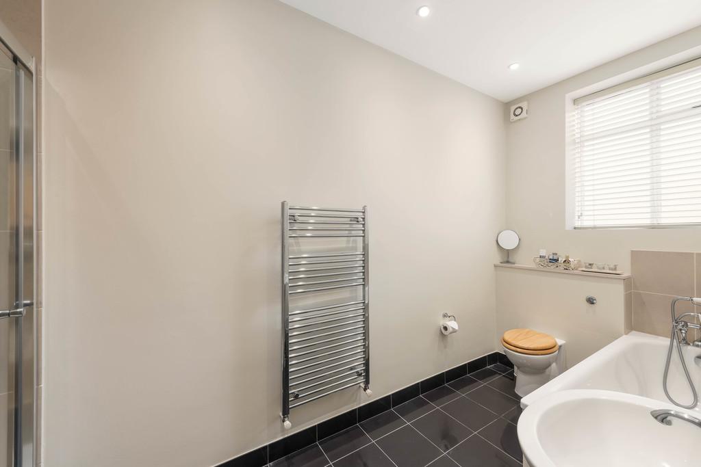 Cale Street, Chelsea Green, SW3 Studio - £695,000