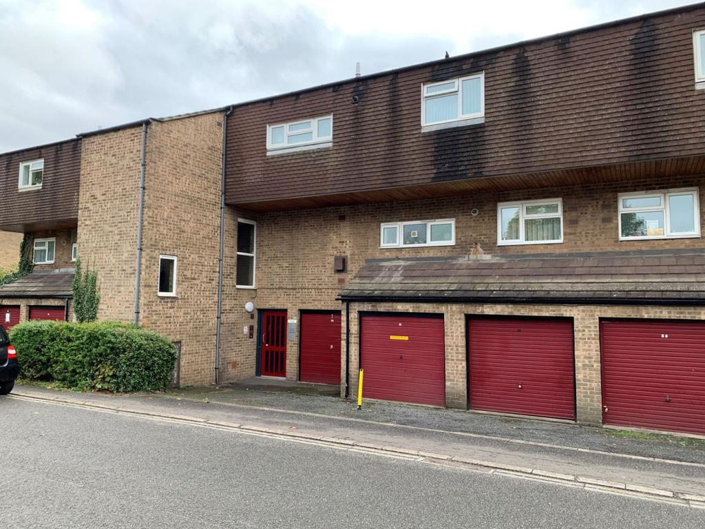 Exeter Place, Abington, Northampton... 2 bed flat - £145,000