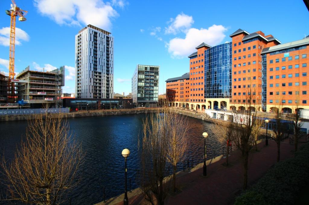 Labrador Quay, Salford Quays, Salford, M50 2 bed apartment - £795 pcm ...