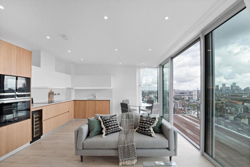 Piazza Walk, London, E1 1 bed flat - £2,600 pcm (£600 pw)