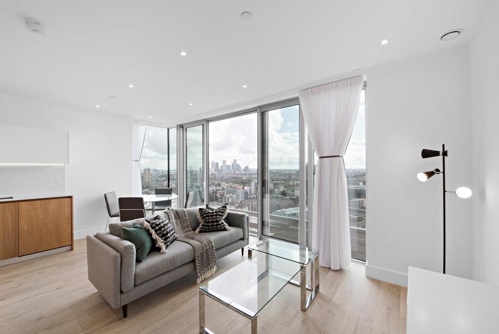 Piazza Walk, London, E1 1 bed flat - £2,600 pcm (£600 pw)