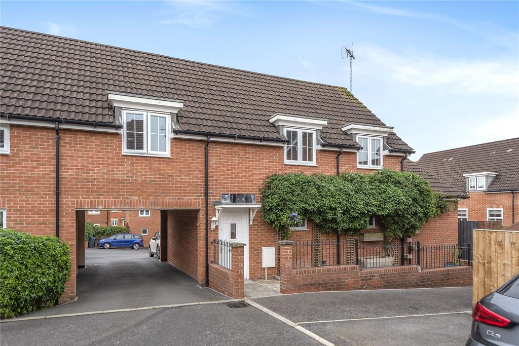Red Lodge Close, Swindon, Wiltshire, SN4 2 bed semi-detached house - £ ...
