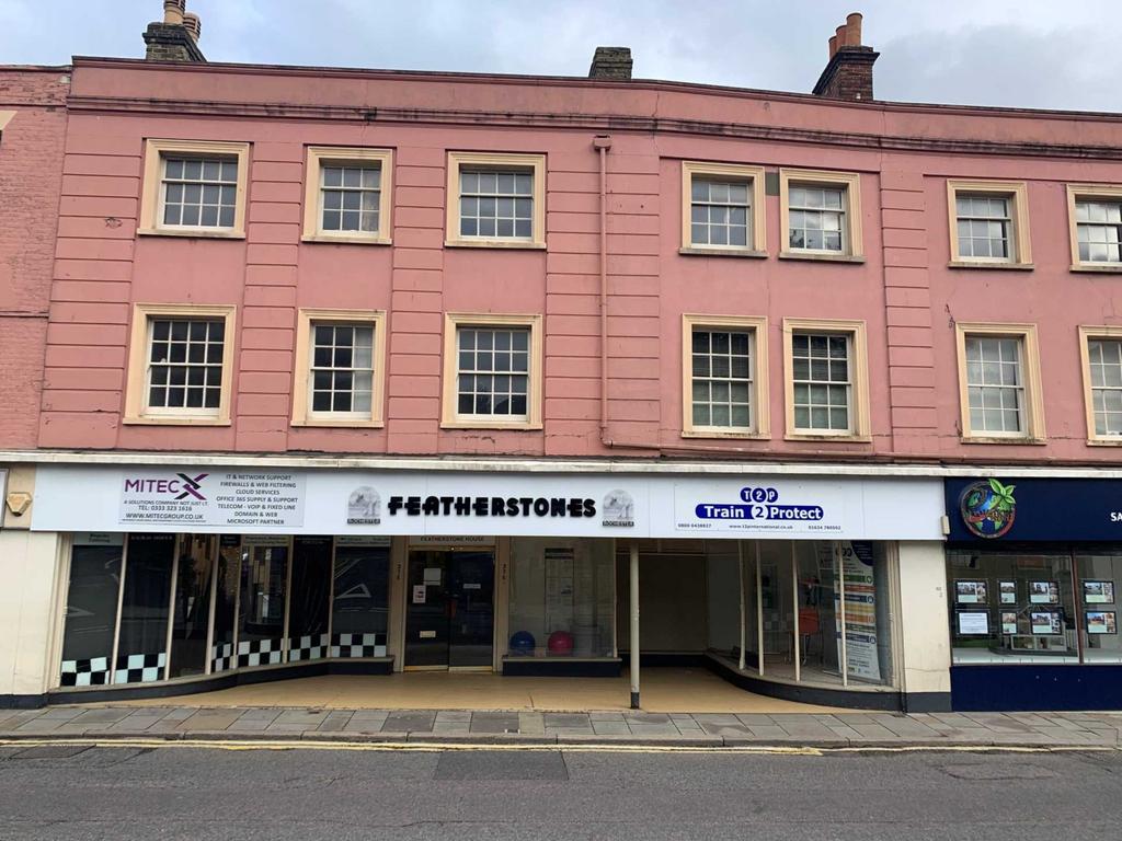 High Street Rochester Property To Rent 400 Pcm 4 800 Pa