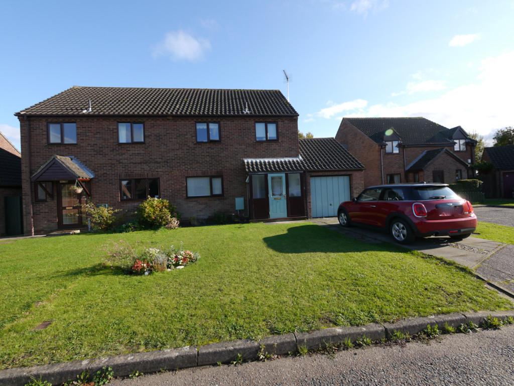 Oatfields, Fressingfield 3 bed semi-detached house - £280,000