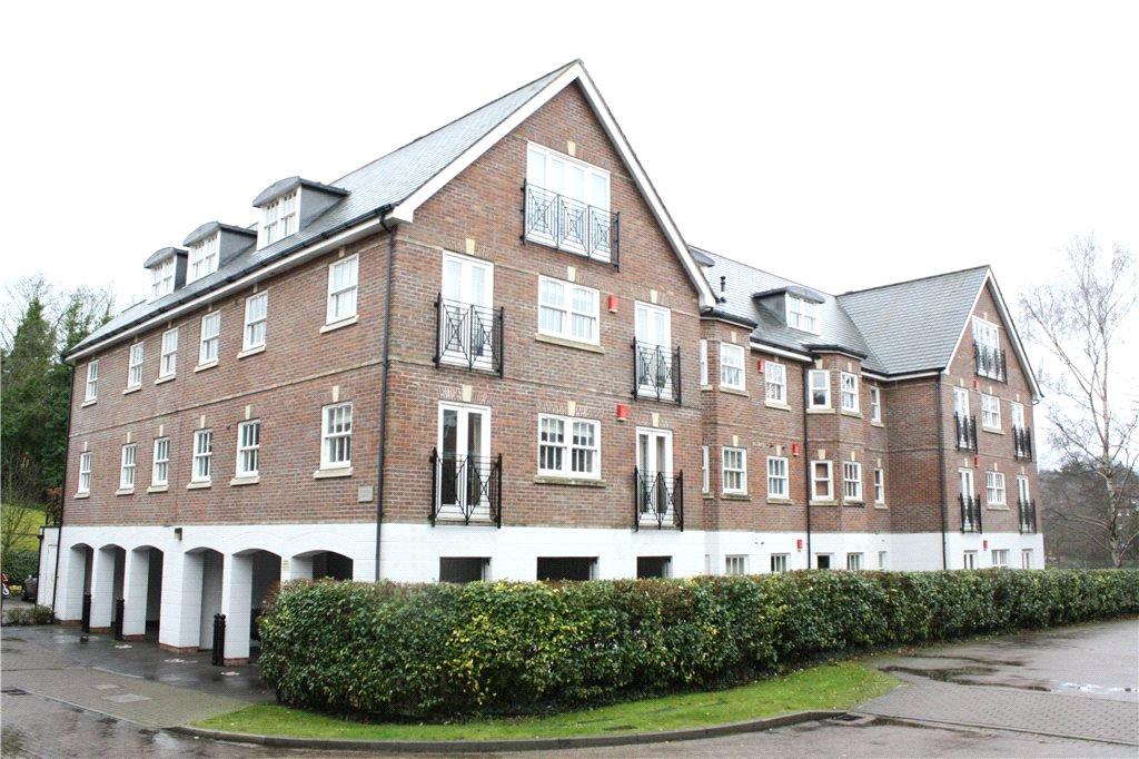 Sells Close, Guildford, Surrey, GU1 2 bed apartment - £475,000