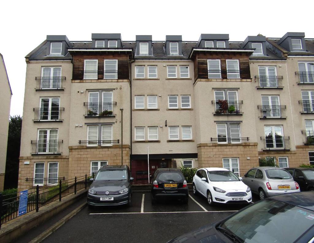 5/10 Powderhall Rigg, Edinburgh, EH7 4GA 3 bed flat - £1,200 pcm (£277 pw)