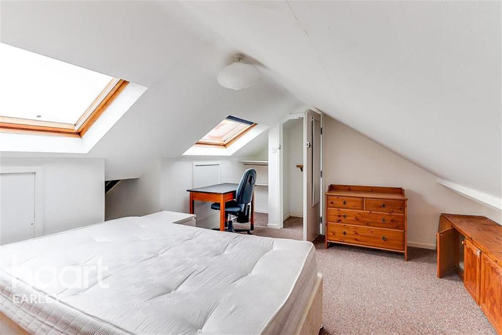 Pitcroft Avenue, Reading, RG6 1NH 1 bed in a house share - £475 pcm (£ ...