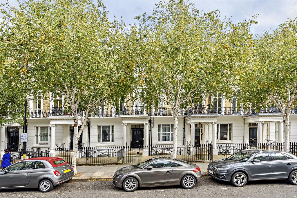 Cranley Place, South Kensington, London, SW7 Studio - £1,126 pcm (£260 pw)