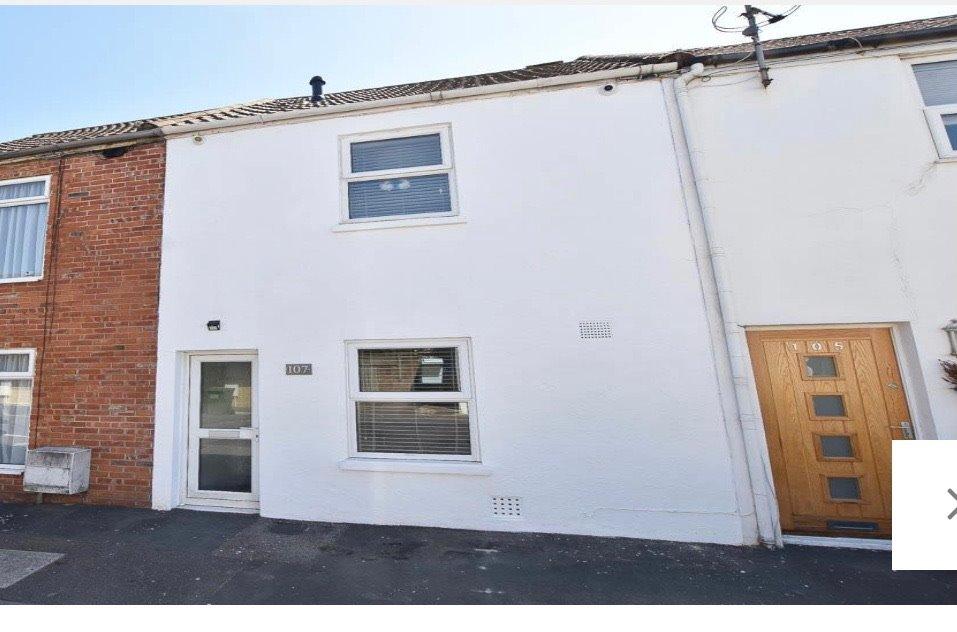Longstone Road, Central 2 bed terraced house - £1,250 pcm (£288 pw)