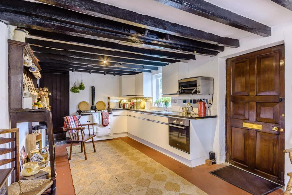 Hammersmith, Ripley, Derbyshire 5 bed detached house - £800,000